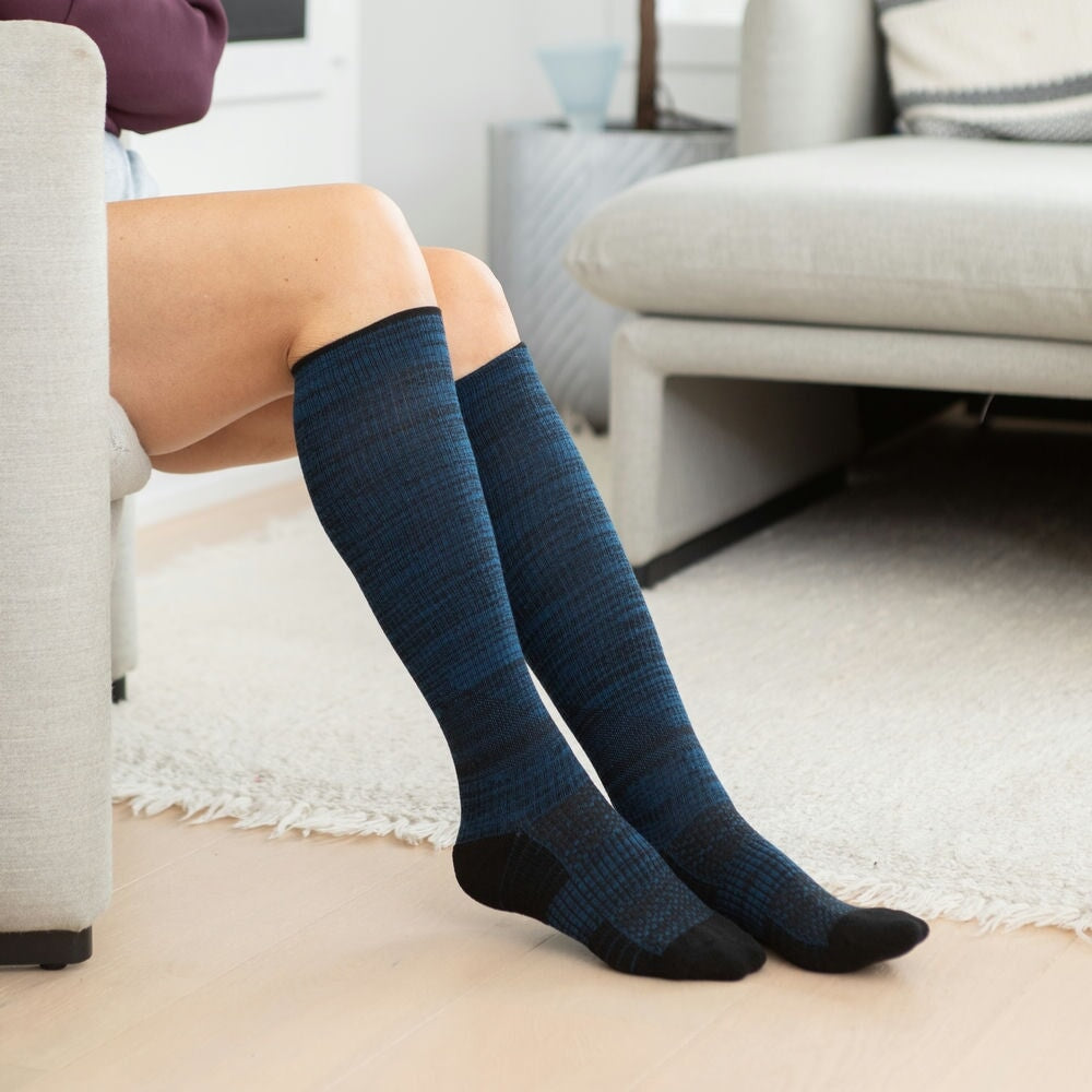 Starry Cat Compression Socks | Viasox