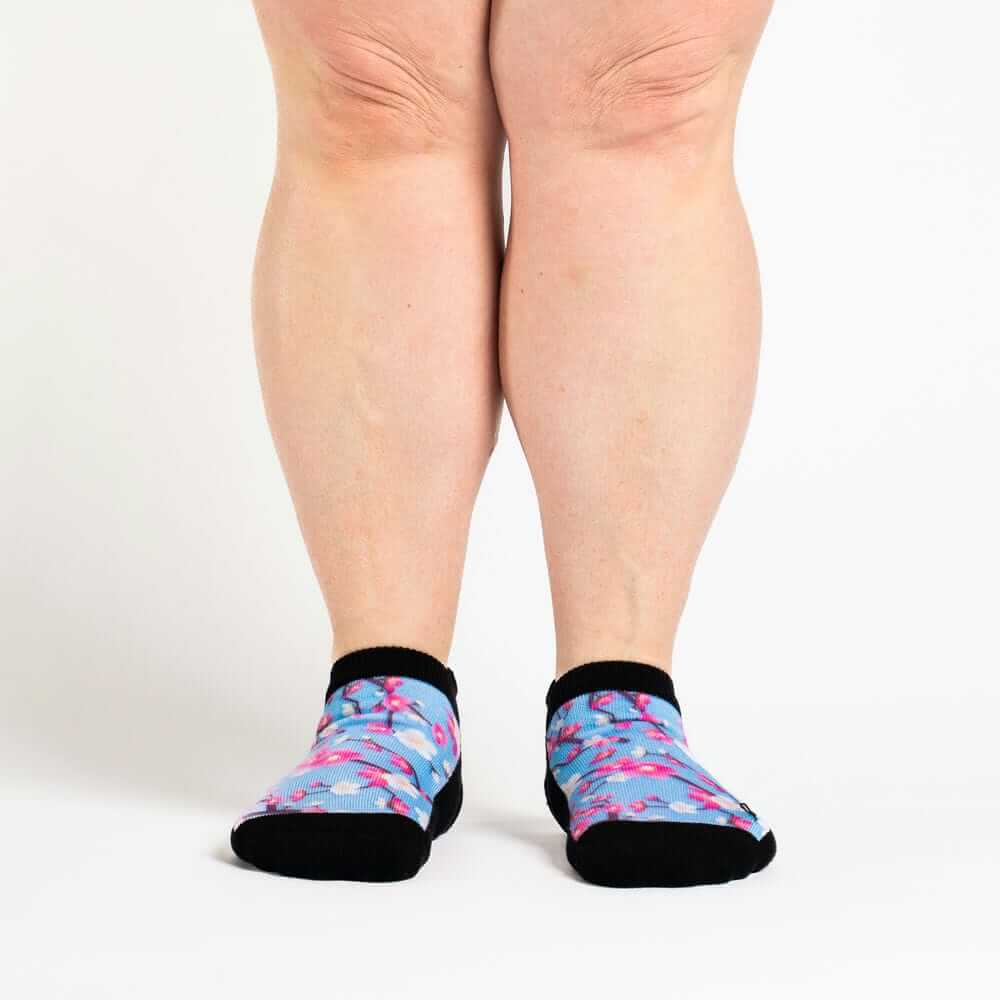 Flowery Socks - Cherry Blossom Pattern Ankle Socks | Viasox